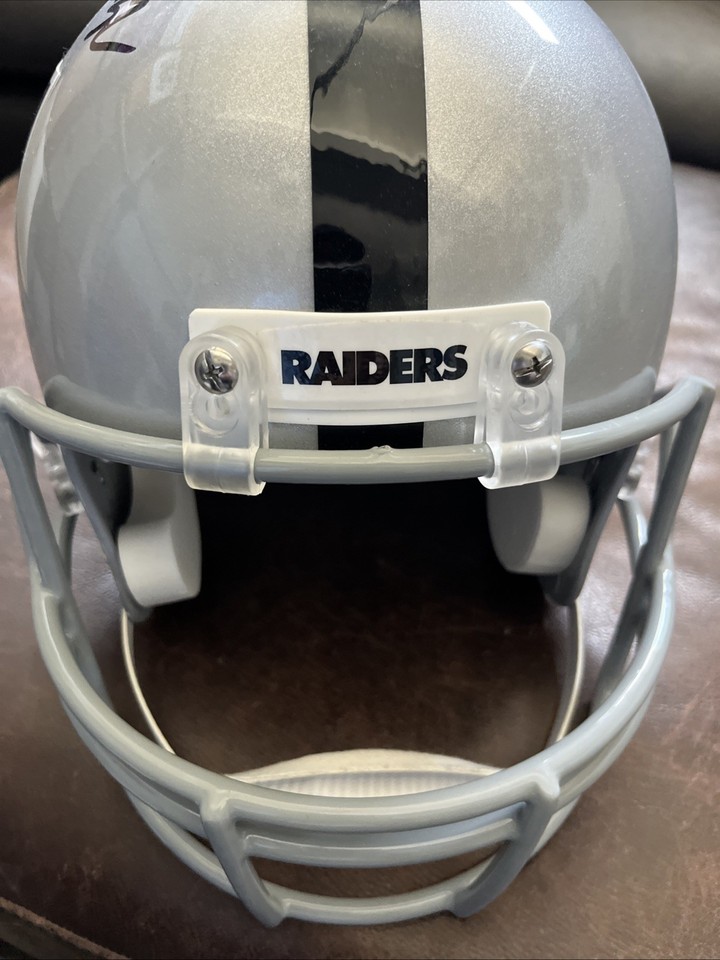MARCUS ALLEN signed/auto'd OAKLAND RAIDERS Riddell VSR4 helmet Beckett ...