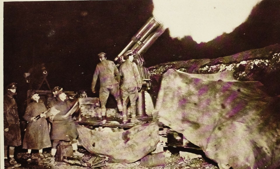 1916 WWI WW1 PRINT NIGHT WORK ANTI AIRCRAFT MEN AT FRONT QUICKFIRING ...