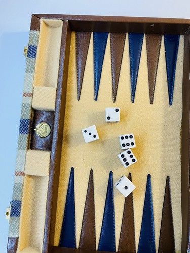 Aries Backgammon 1950s -60 Set & Case 30 Chips 5 Dice Complete Cloth ...