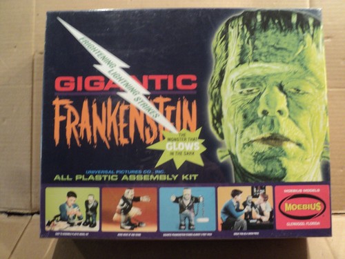 Moebius Glow Model Kit # 470 Gigantic Frankenstein 2008 Frightening ...