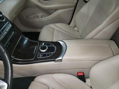 2018-2020 Mercedes-Benz GLC300 Center Console Floor | SUV & SUV Coupe ...