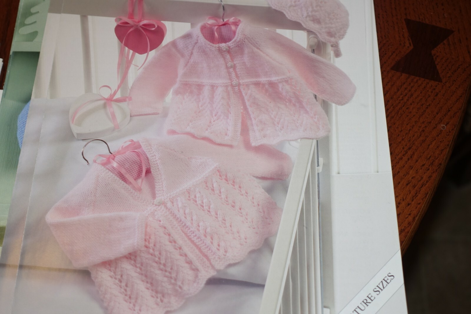 Sirdar Knitting Pattern 3172 DK Matinee Coat & Bonnet Premie 12-20" | eBay