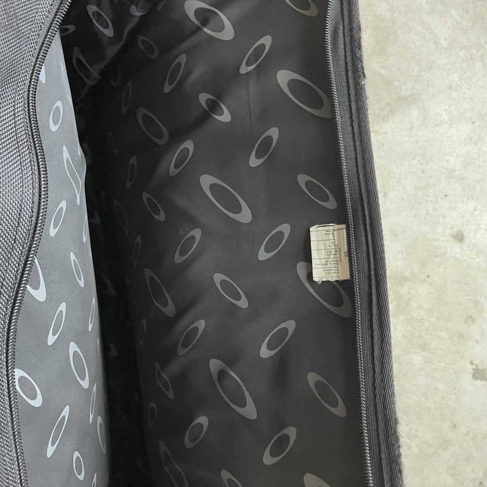 RARE OAKLEY AP MESSENGER BAG Tactical Field Gear Range Pack w ...