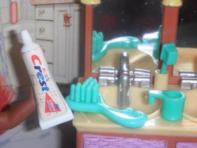 Barbie Crest Toothpaste Brush Lot E fits Fisher Price Loving Family ...