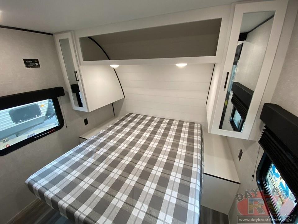 25 JAYCO JAY FLIGHT SLX 284BHS Lite Travel Trailer Towable RV Camper ...