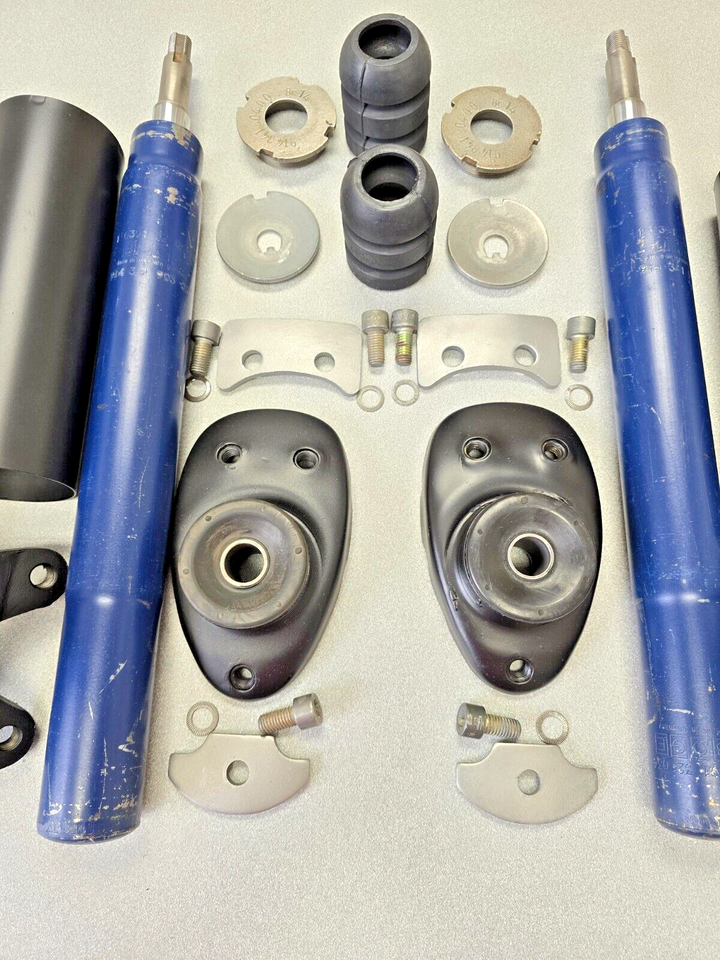 VERY NICELY RESTORED PAIR OF ORIGINAL PORSCHE 914 FRONT STRUT ...