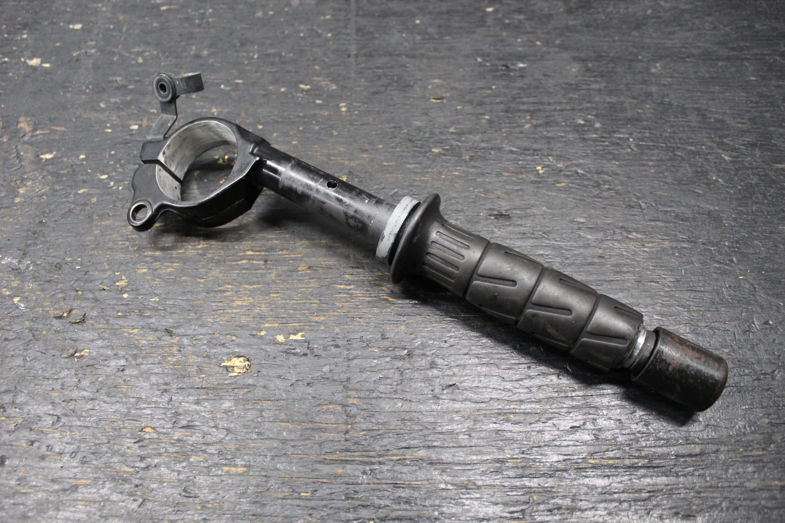 2007 2008 KAWASAKI NINJA ZX6R ZX6 RIGHT CLIP ON HANDLEBAR 07 08 OEM ...