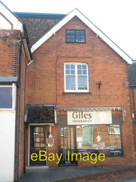 Photo 6x4 Giles Insurance in Charles Street Petersfield c2008 | eBay