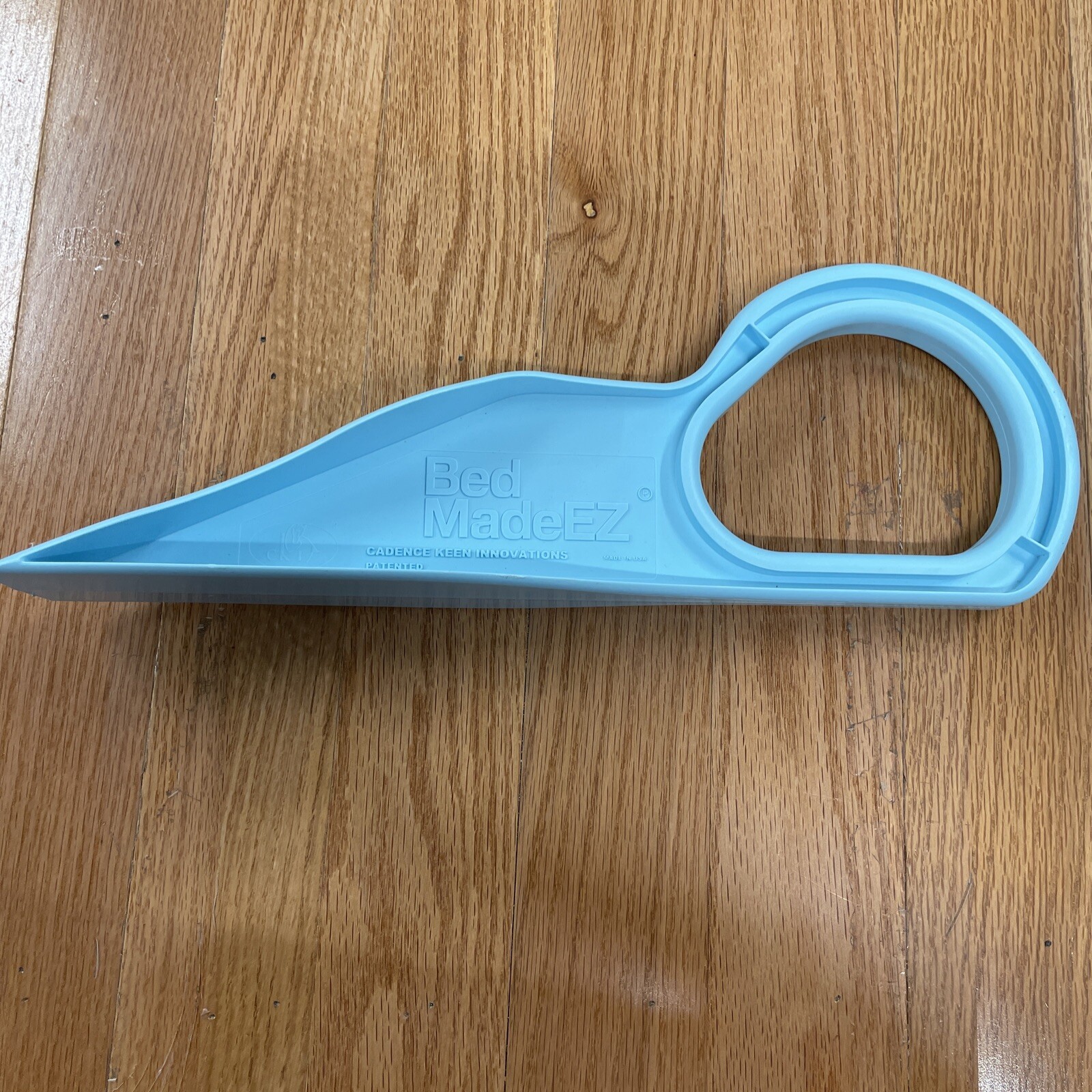 Bed Made EZ Making Assistance Mattress Wedge Lifts Sheet Tucker Cadence ...