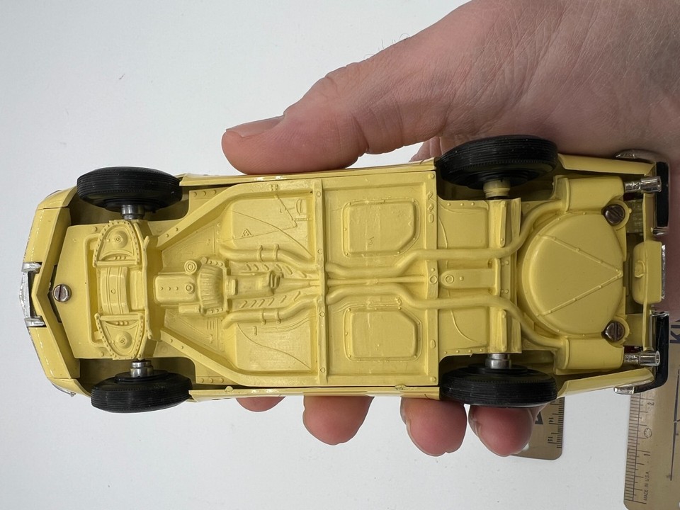 VINTAGE MPC YELLOW 1968 CHEVROLET 427 CORVETTE CONVERTIBLE DEALER PROMO ...