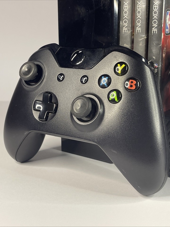 Microsoft Xbox One Model 1540 Game Console Bundle 500 GB | eBay