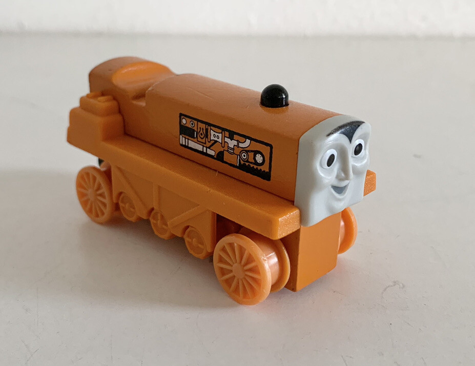 Thomas the Train Terence the Tractor Wooden Railway Tank Engine Friends ...