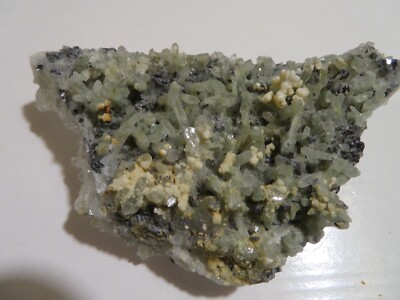 Quartz with Chlorite,Calcite,Galena on one side and Clear Quartz on ...