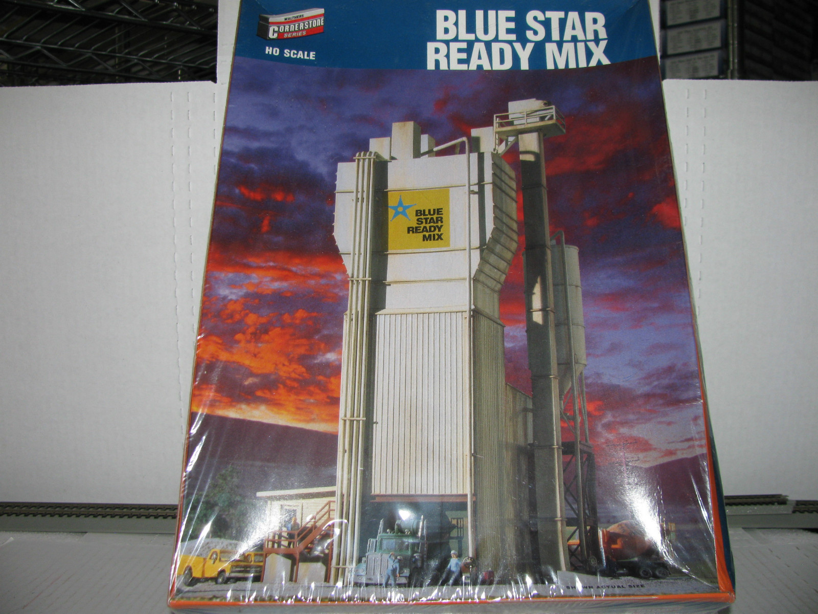Walthers Cornerstone HO scale #933-3086 Blue Star Ready Mix Kit | eBay