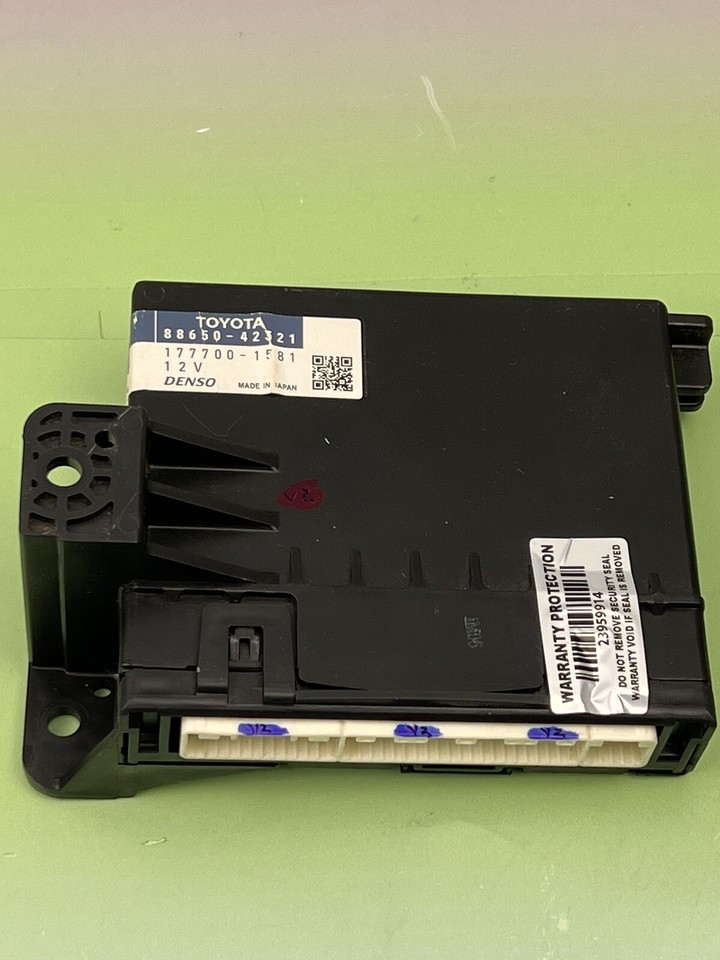 2010-11 TOYOTA RAV4 Limited AIR AMPLIFIER TEMPERATURE CONTROL MODULE ...