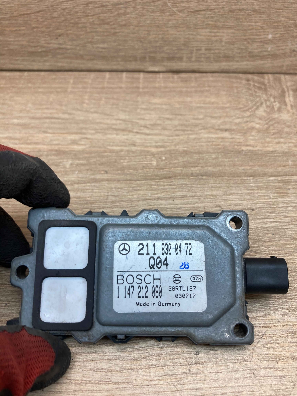 2118300472 1147212080 Bosch Mercedes Benz W211 Sensor Air Quality Used ...