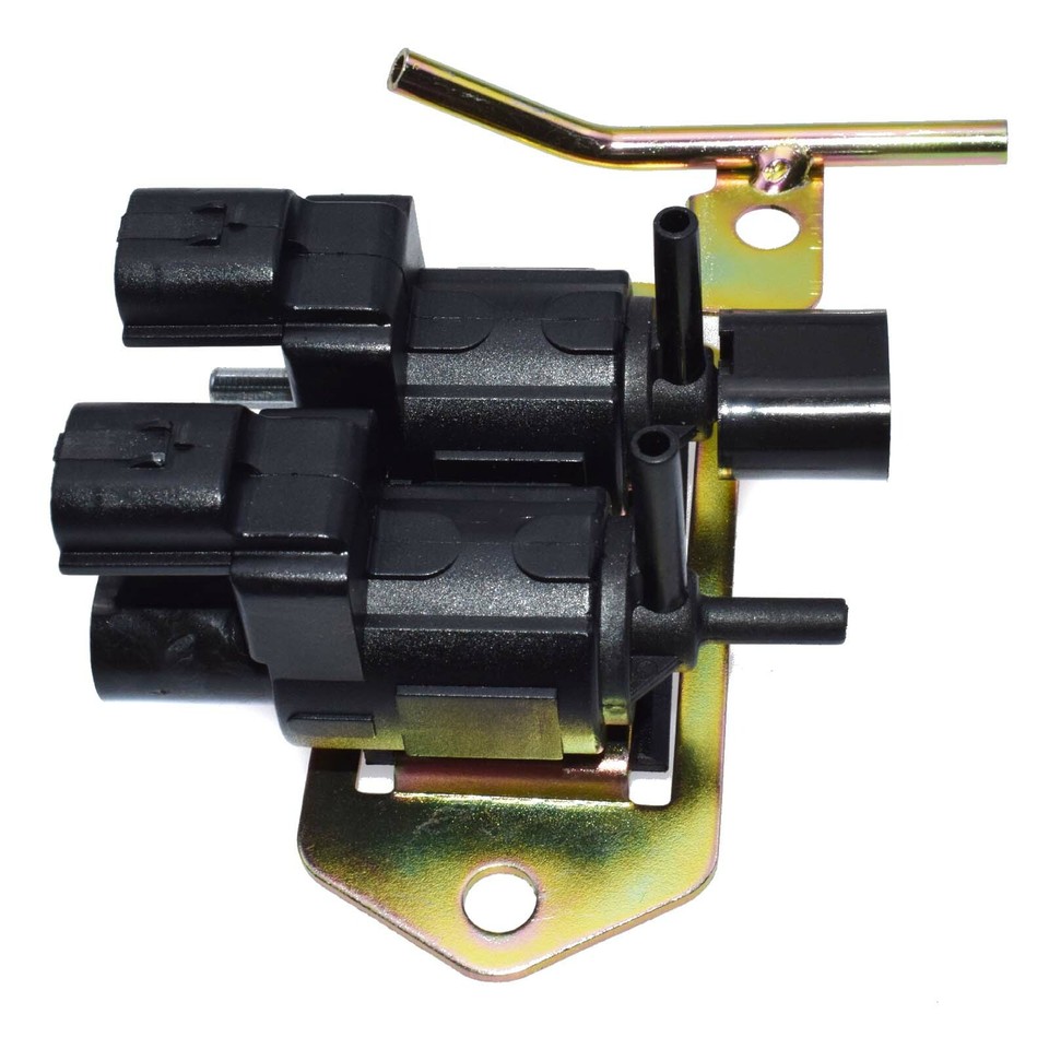 Freewheel Clutch Control Solenoid Valve MR534632 For Mitsubishi Pajero ...