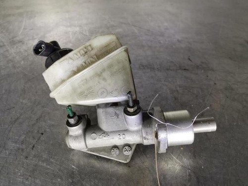Maitre cylindre (freinage) RENAULT CLIO 2 CAMPUS PHASE 1 7701205742 | eBay
