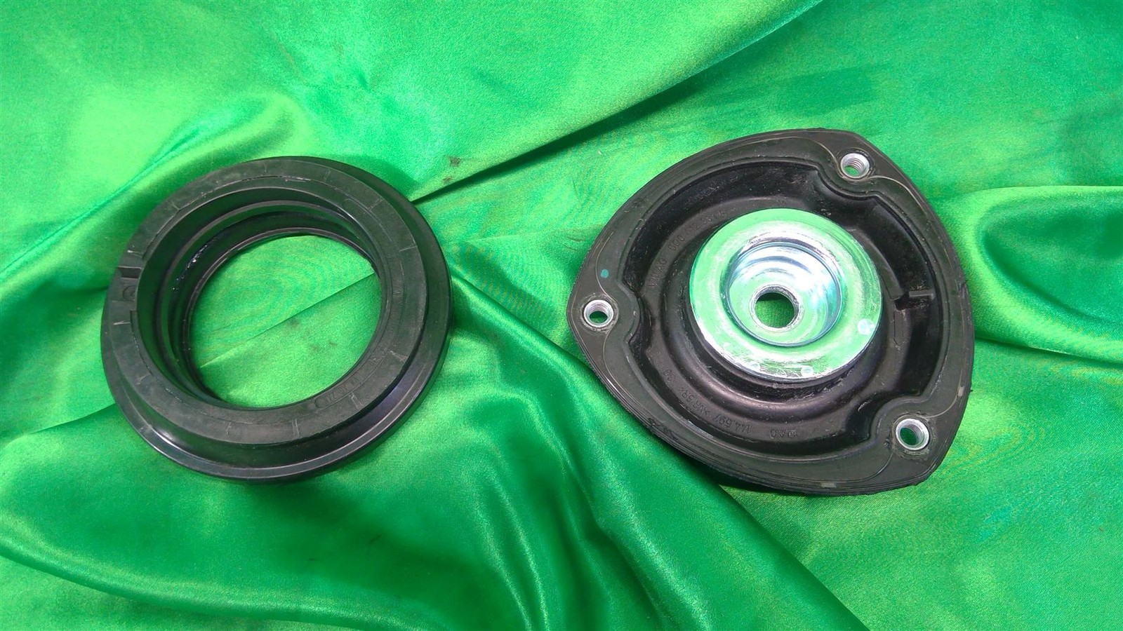 18-24 Jetta Gli Taos Tiguan Upper Lower Suspension Strut Mount ...
