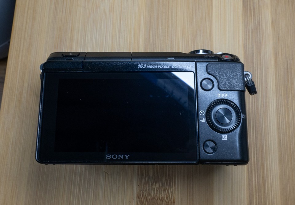 Sony NEX 3N 16.1MP Black Camera E 16-50mm OSS & TTArtisan 35mm Lens | eBay
