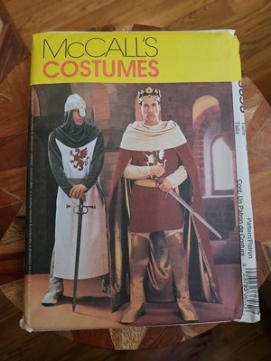 McCall's Pattern 3658 -- Men's Camelot Costumes -- Adult US Size L & XL ...