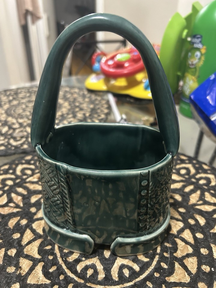 Antique Weller Pottery. Artist Gorman. Very Good Quality No Nicks. No ...