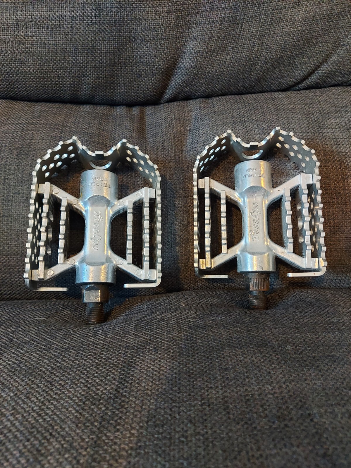 ORIGINAL RARE NOS SILVER ODYSSEY TRIPLE TRAPS PEDALS 1/2 80S OLD SCHOOL ...