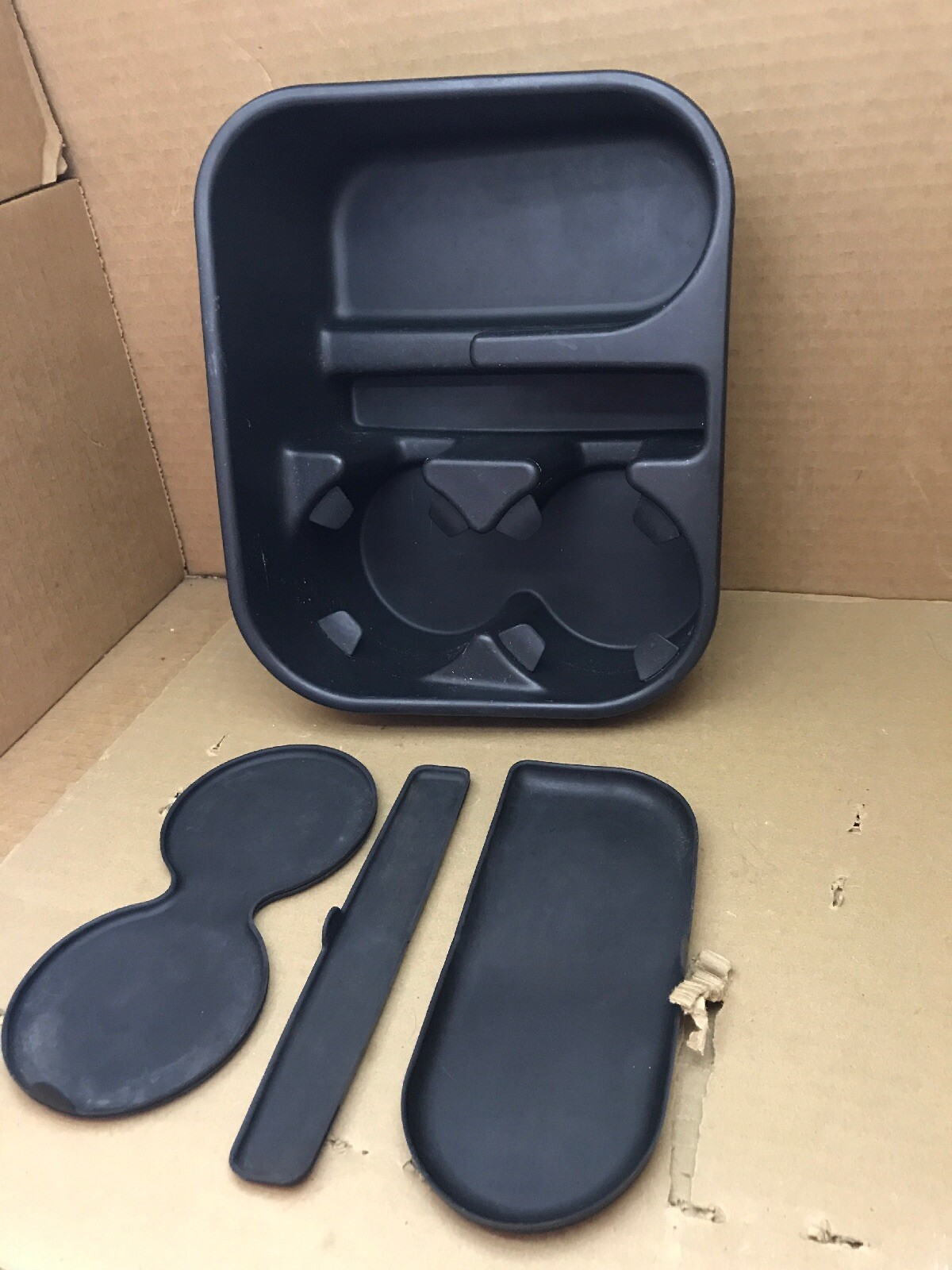 2003-2006 CHEVY TRUCKS TAHOE YUKON CENTER CONSOLE CUPHOLDER INSERT ...