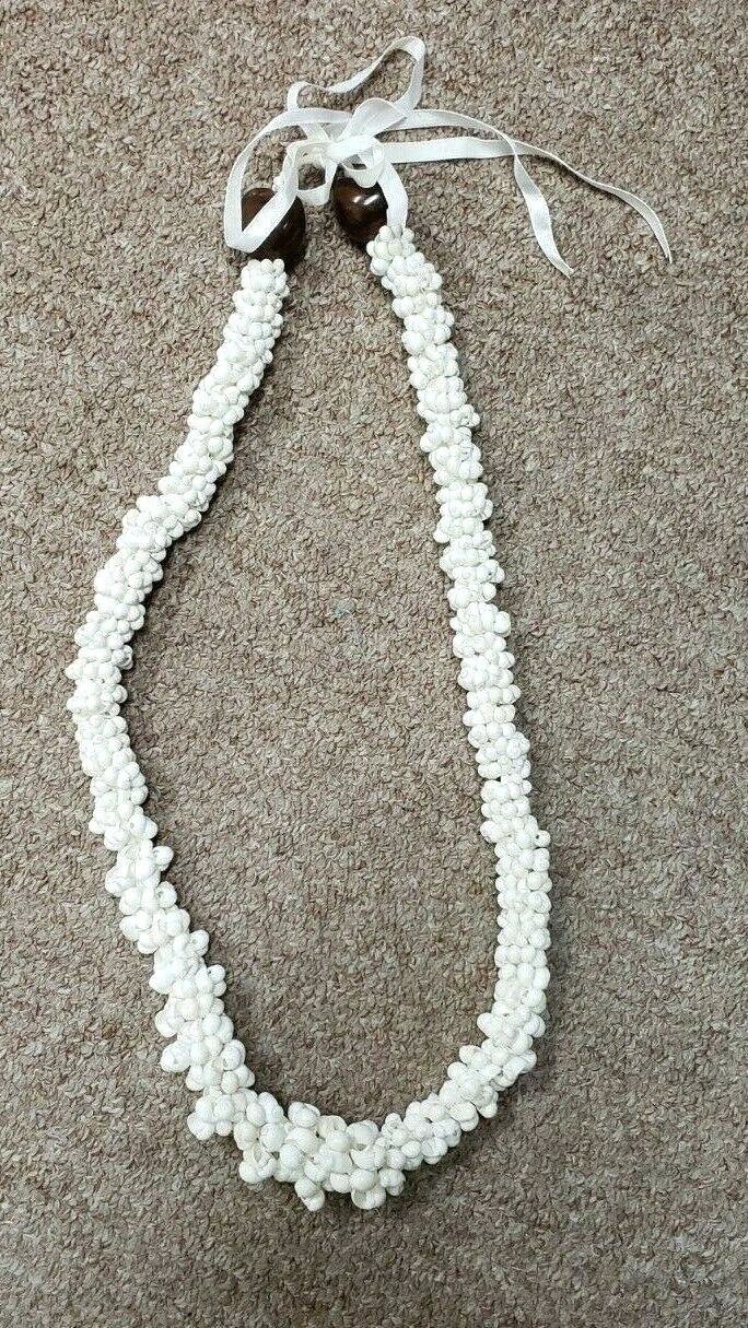 Hawaiian Mongo White Seashell Lei for Wedding graduation Luau Hula ...