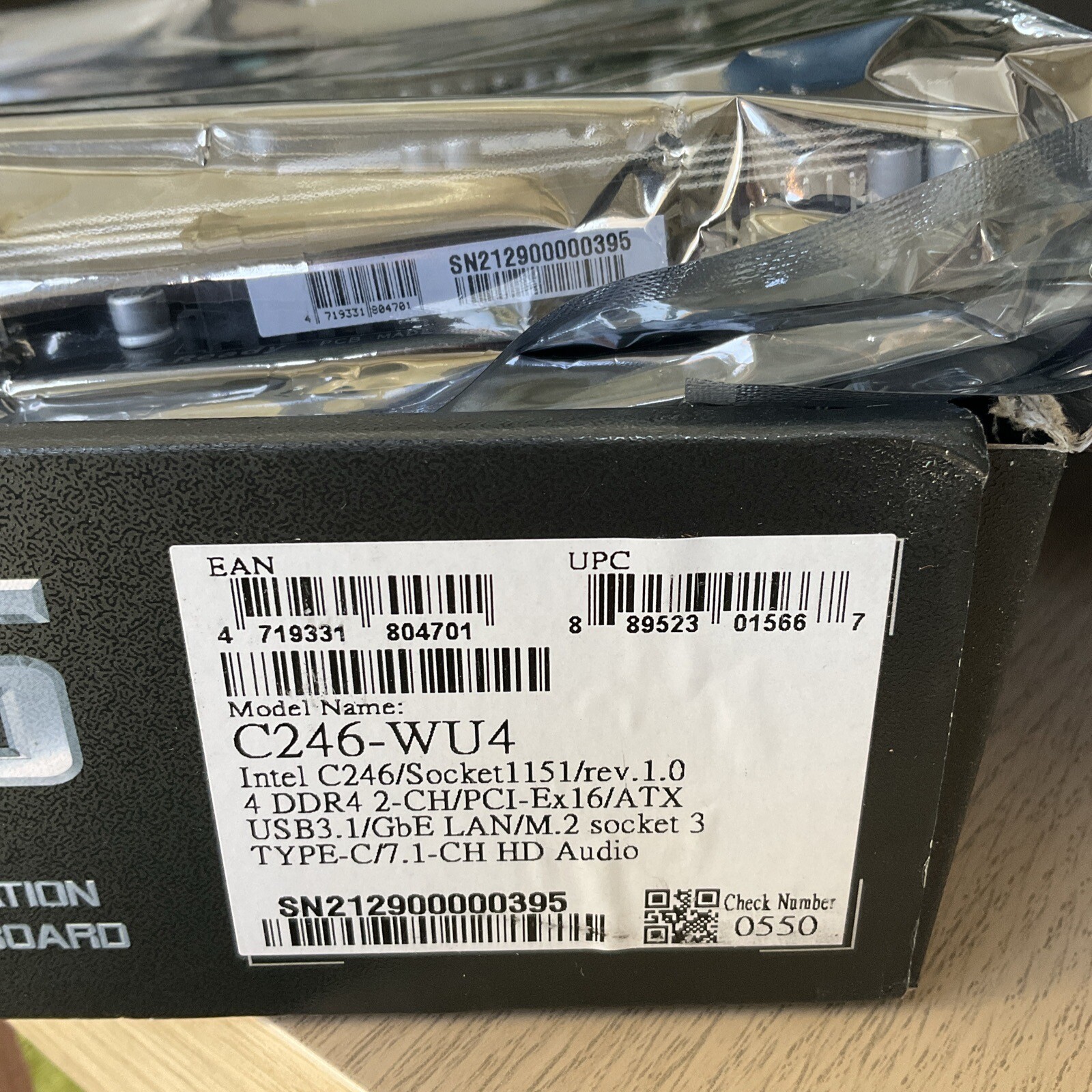 GIGABYTE C246-WU4 Intel C246 Express Chipset/ATX/DDR4/2xM.2/Server ...