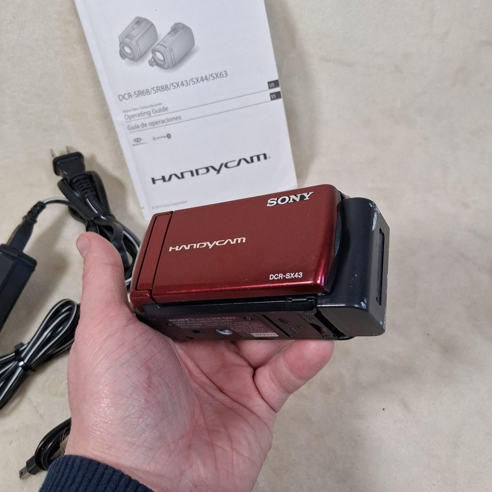 Sony DCR-SX43 HandyCam Digital Video Camcorder Red 60× Zoom w/ Manual ...