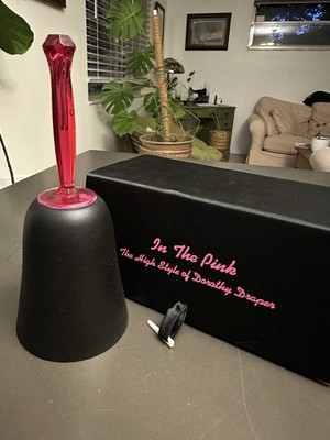 TUPPERWARE Dorothy Draper Dinner Bell Pink & Black 2006 Only 100 Made ...