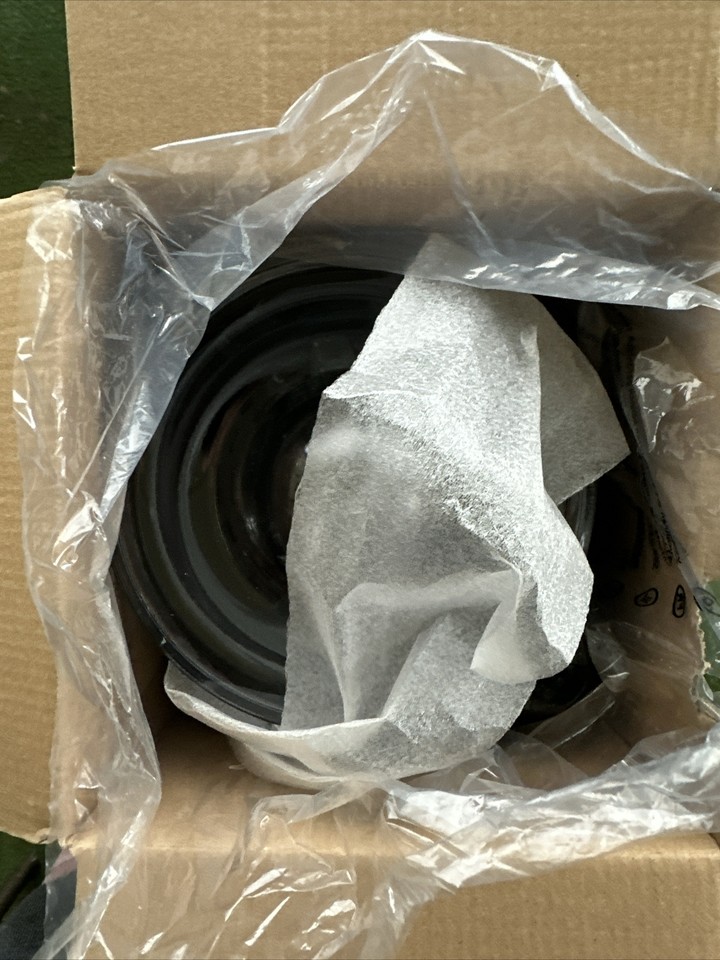 Parini Citrus Juicer 34 Oz Electric Automatic Drive Two Cone Sizes New ...