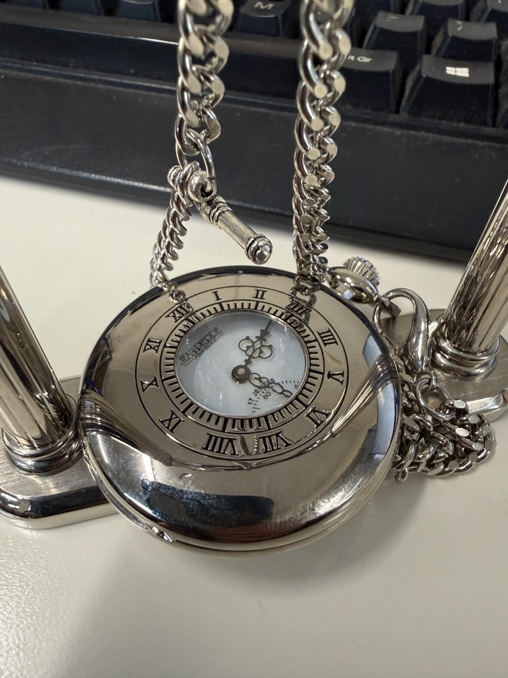 WoodFord Classical Arch Pocket Watch Stand | eBay UK