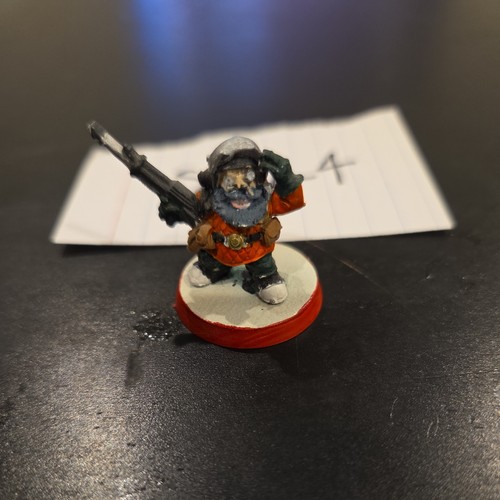 Rogue Trader 40K Metal Squat Trooper Las Gun OOP SD 1-4 | eBay