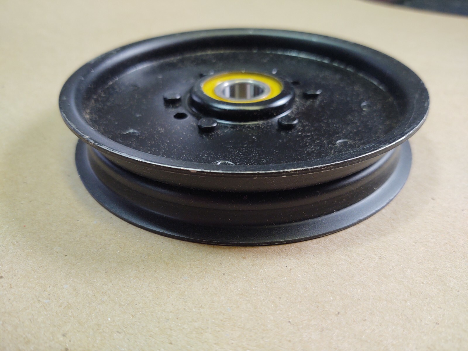 Flat Idler Pulley Fits John Deere LX279 GX345 G100 335 325 345 AM106627 ...