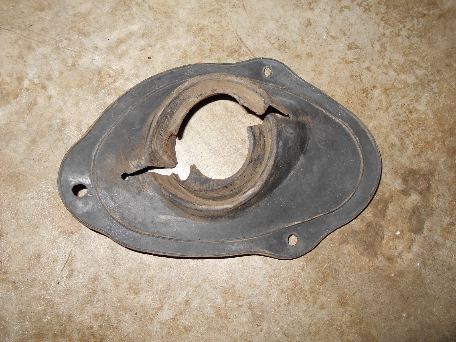 85-89 Toyota MR2 Gas - Fuel Tank Fill Neck Under Body Rubber Surround ...
