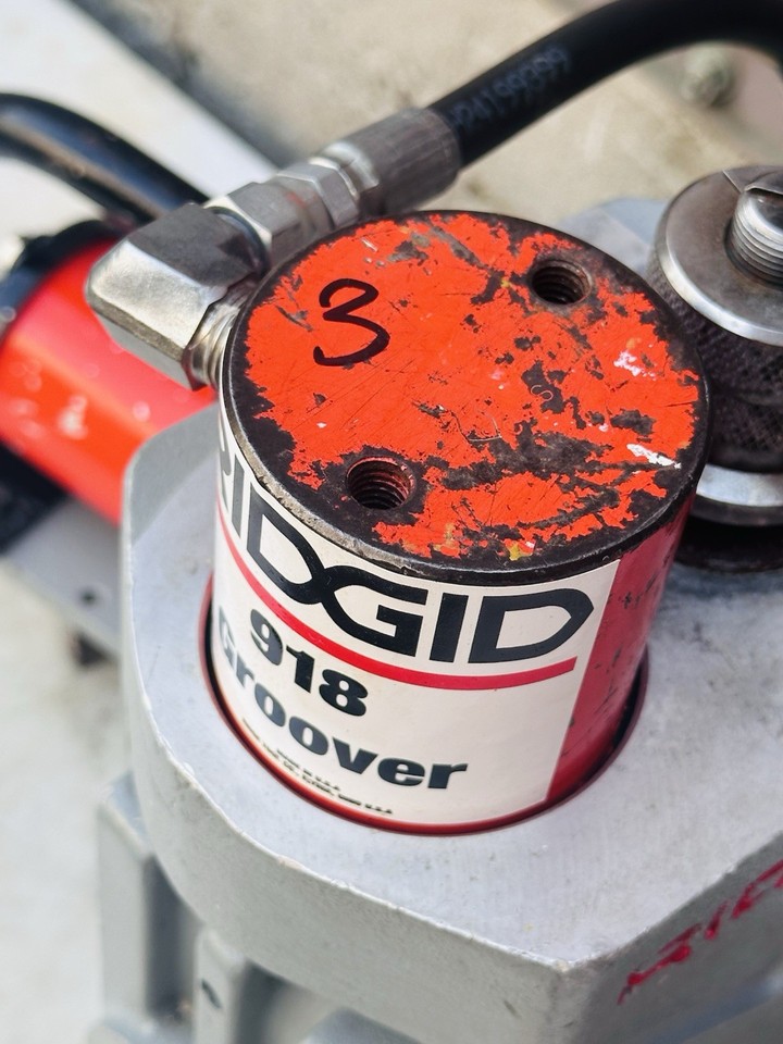 Rigid 918 Roll Groover 2" - 12" Capacity , Set For 2-6” Fits Ridgid 300 ...