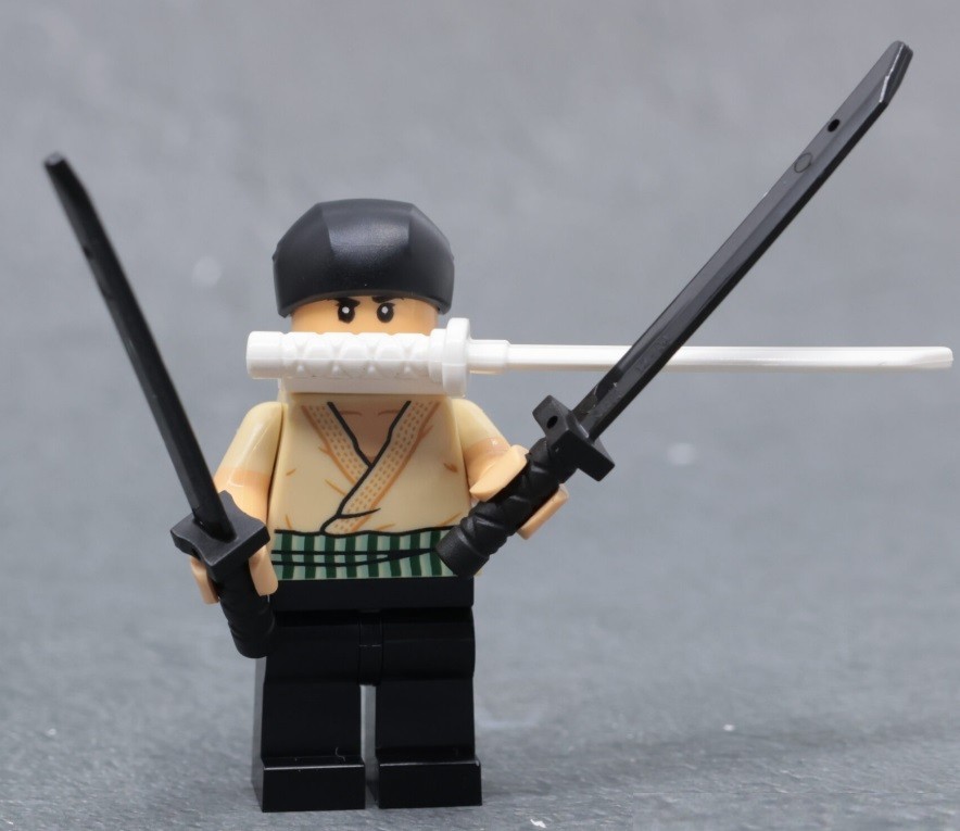 LEGO One Piece Zoro Minifig w/ Accs from The Going Merry Pirate Ship ...
