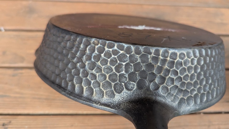 Chicago Hardware Foundry Cast Iron Hammered Skillet 87 X c | eBay