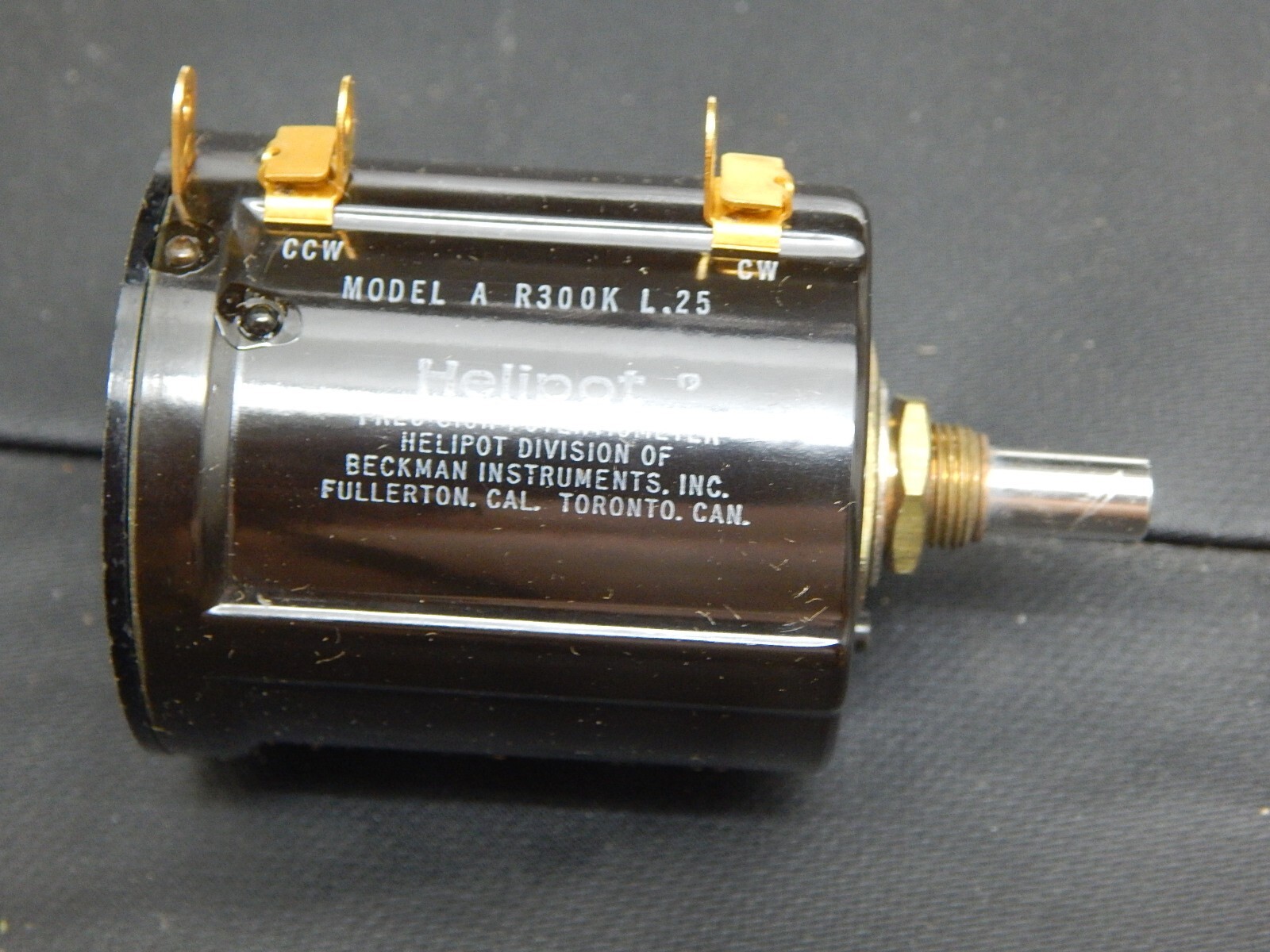 Beckman Helipot Precision Potentiometer a / AR 300k L.25 for sale ...