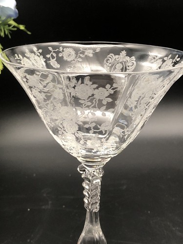 (1) Cambridge Rose Point Wedding Elegant Glassware Champagne Toast Wine ...