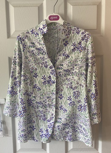 LEGGIADRO Button Front Inverted Notch Collar Blouse Wild Iris Meadow ...