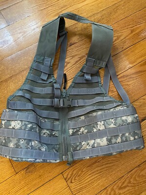 US Army Issue Fighting Vest, Load Carrying Vest, ACU, Molle II ...