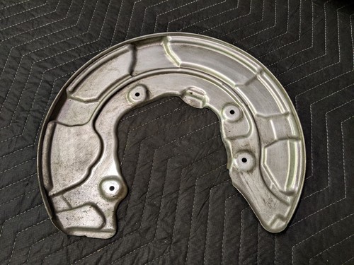 BMW G30/G31 5-Series Rear Brake Protection Plate Left 34206861801 | eBay