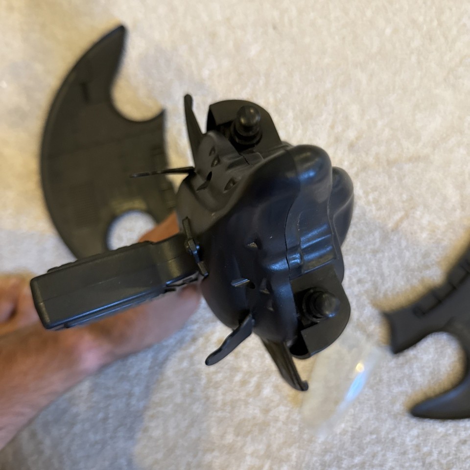 Vintage 1989 Batman Villain Cruncher Batwing Vehicle ToyBiz Incomplete ...