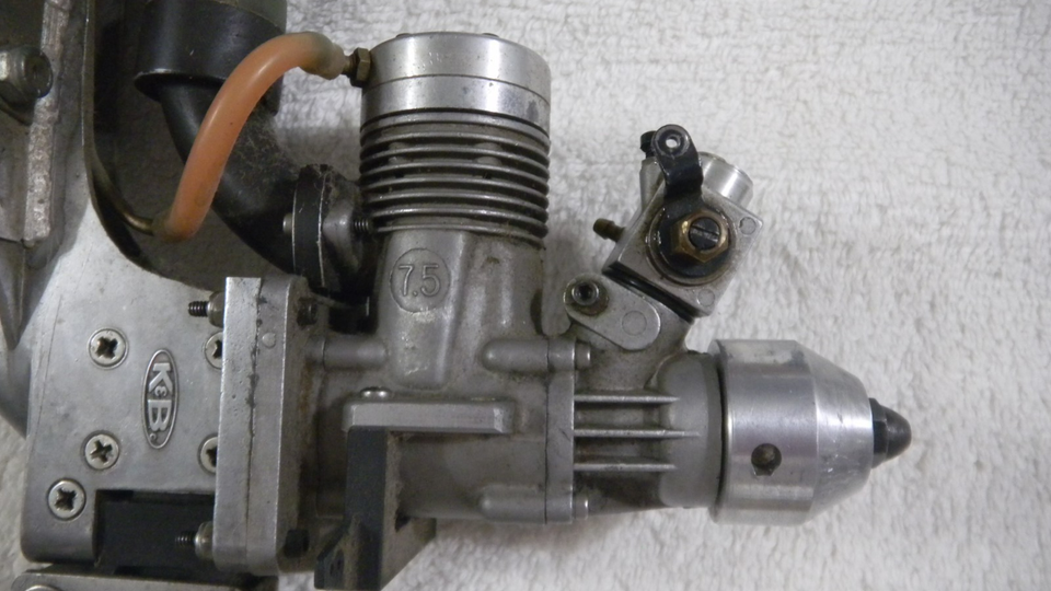 K&B OUTBOARD 7.5 RACING ENGINE MODIFIED WITH TUNED PIPE RACING FIN ...