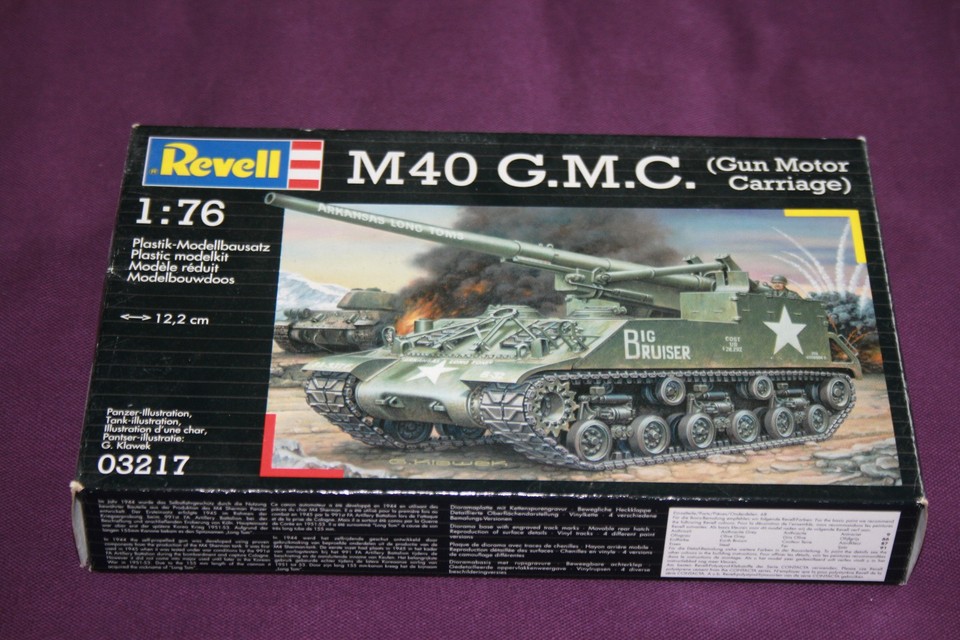 Revell M40 GMC 1:76 scale model SPG kit 03217. | eBay