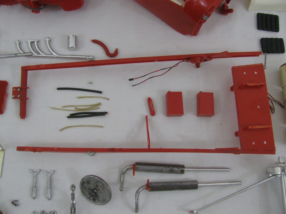 Vintage Lindberg 1/8 Motorized Ford Custom T Big Red Bobtail Parts Lot ...