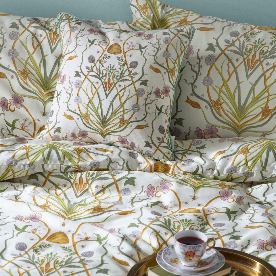 The Chateau Potagerie King Duvet Cover Set Bedding Cream Angel ...